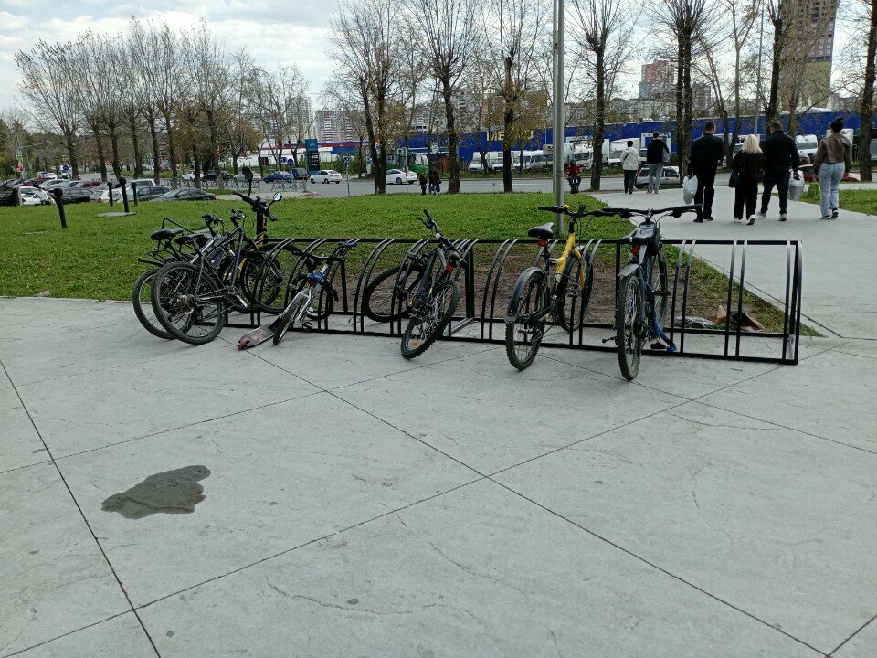 Bisiklet park yerleri Bicycle parking, Yekaterinburg, foto