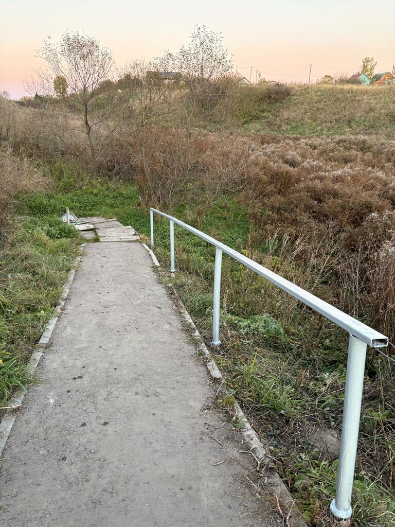 Pınar, çay Spring, stream, Mordovya, foto