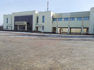 Kültür ocakları Dvorets Kultury Gorodskoy Gu, Pruzhany, foto