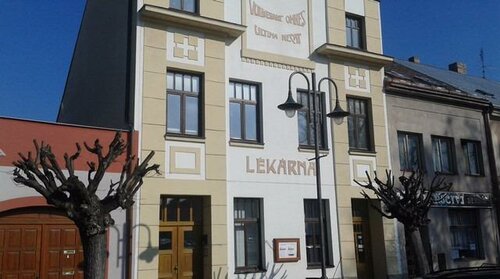 Eczaneler Lékárna Heřmanův Městec - Lékárna Čech S. R. O., Hermanuv Mestec, foto