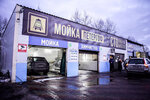 Sto (Ropshinskoe Highway No:8АН), otomobil servisi  Peterhof'tan