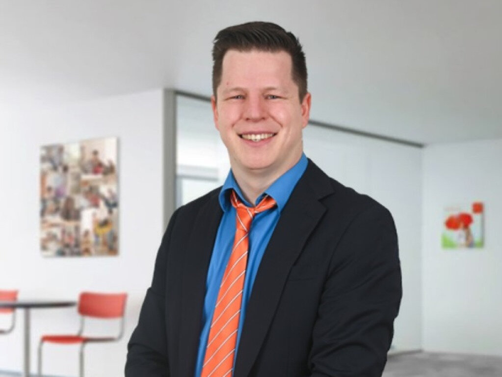 Banka Wüstenrot Bausparkasse: Yasin Dindas, Renanya‑Palatinate, foto