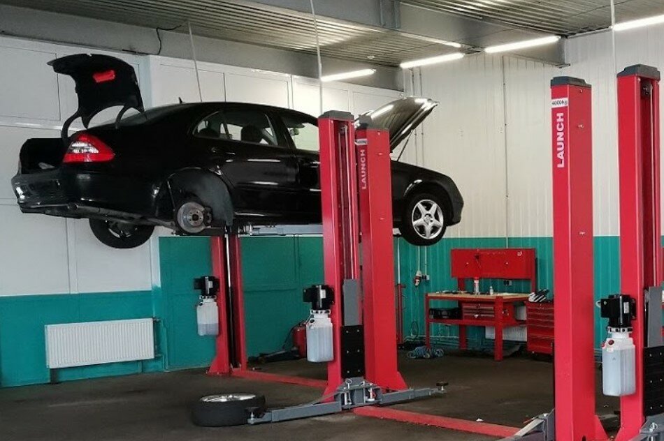 Otomobil servisi V-Service, Moskova, foto