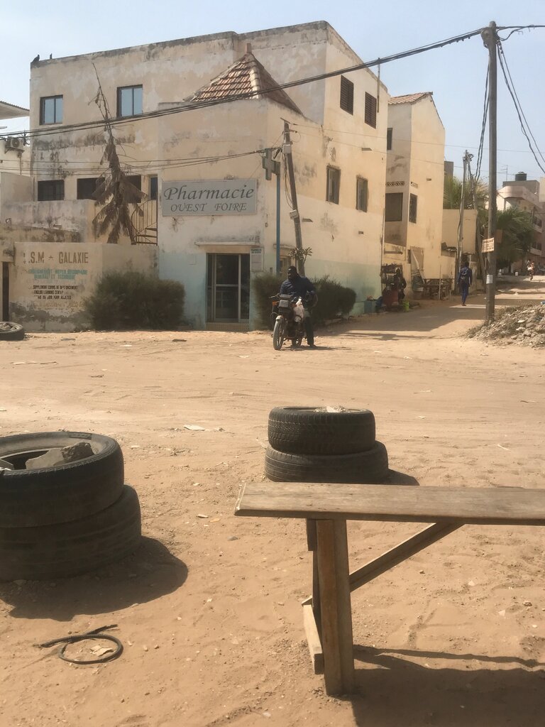 Eczaneler Ouest Foire, Dakar, foto