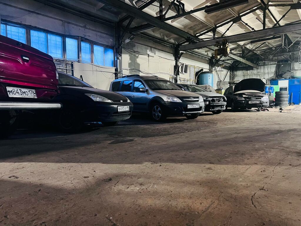 Otomobil servisi AvtoSTIL, Polyarnie Zori, foto