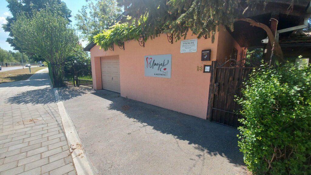 Özel ağız ve diş sağlığı klinikleri ve muayenehaneleri Stomatološka ordinacija Umnjak, Güney Backa İlçesi, foto