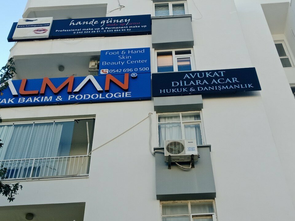 Sağlık ürünleri firmaları Hande Güney Saç Simülasyonu Merkezi, Antalya, foto