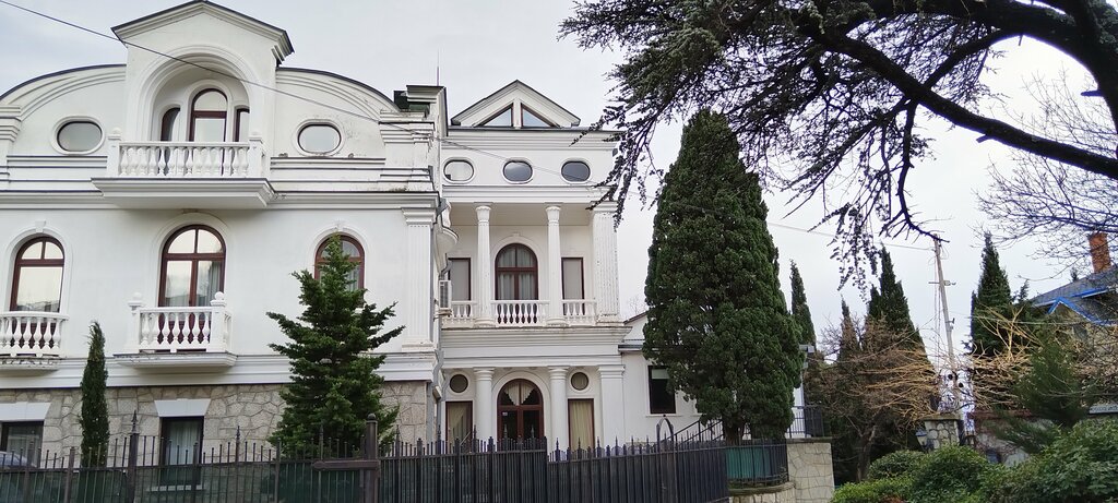 Çeşme Фонтан Горгулья, Kırım Cumhuriyeti, foto