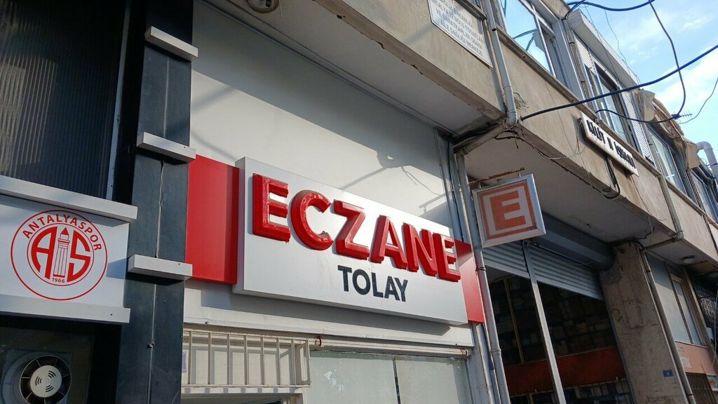 Eczaneler Tolay Eczanesi, Antalya, foto