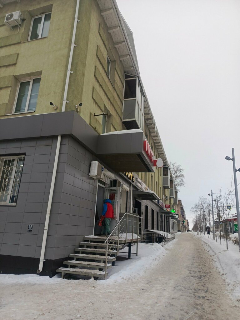 Parsel otomatı Sberlogistika, Almetyevsk (Elmet), foto