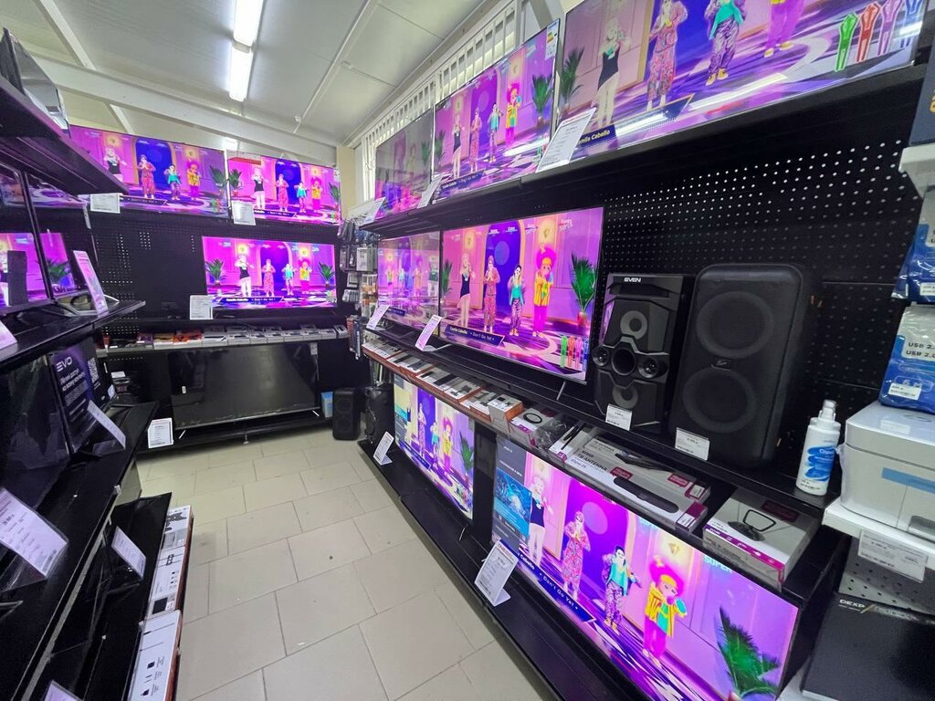 Elektronik eşya mağazaları DNS, Omskaya oblastı, foto