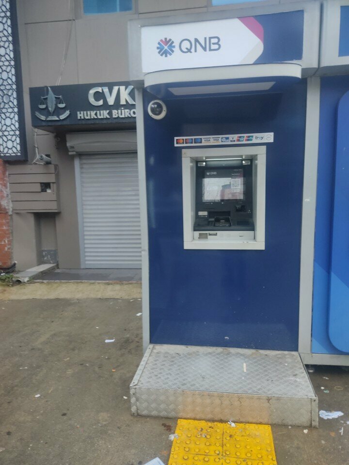 ATM'ler Qnb Finansbank, İstanbul, foto