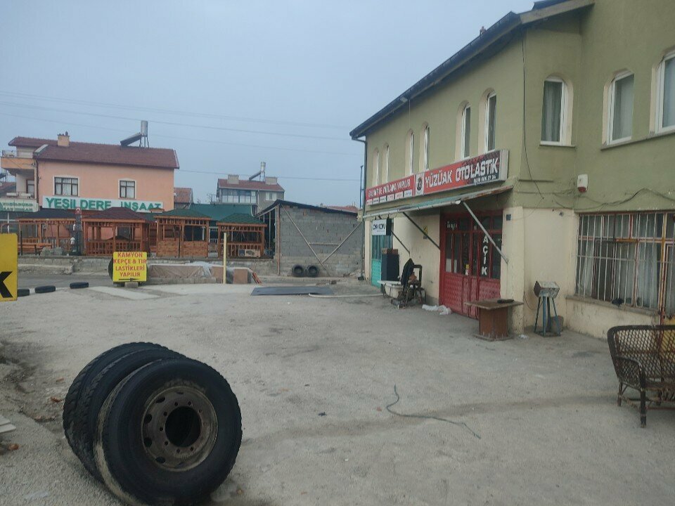 Oto lastik tamiri Yüzüak, Konya, foto