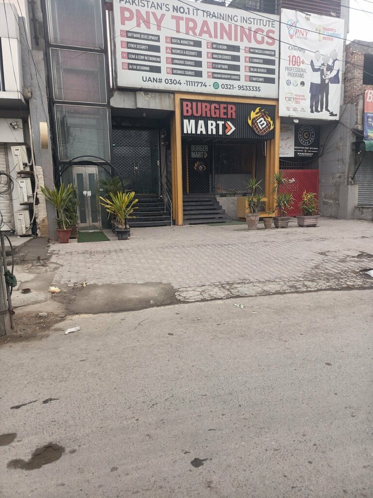 Fast food Burger Mart, Lahor, foto