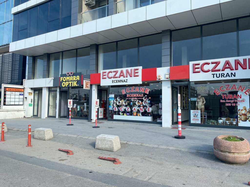 Eczaneler Turan Eczanesi, Bursa, foto