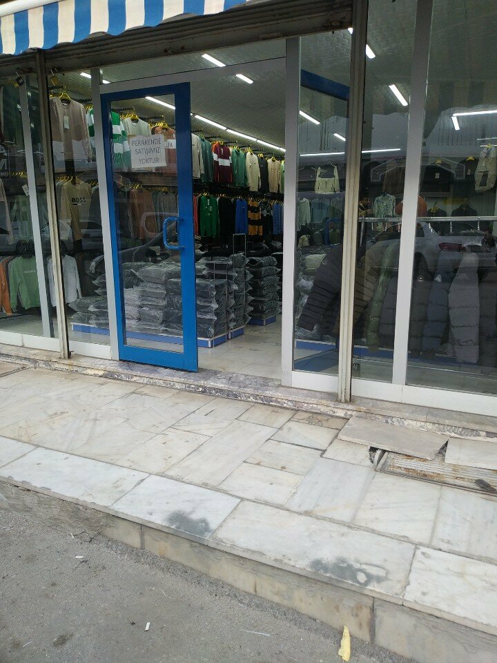 Toptan giyim Varlı Tekstil, Konya, foto