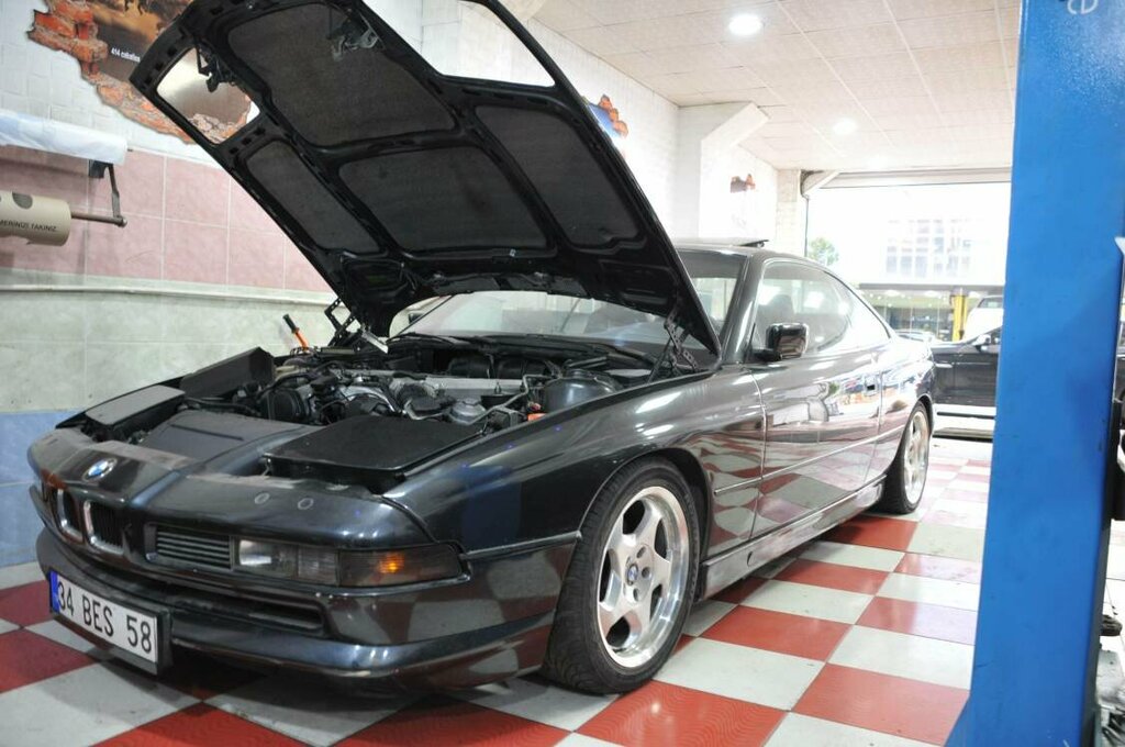 Otomobil servisi Orhan Servisi, İstanbul, foto