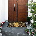 The Arabian Weavers (Capital Golden Tower, Business Bay, Dubai), tekstil ekipmanları  Dubai'den