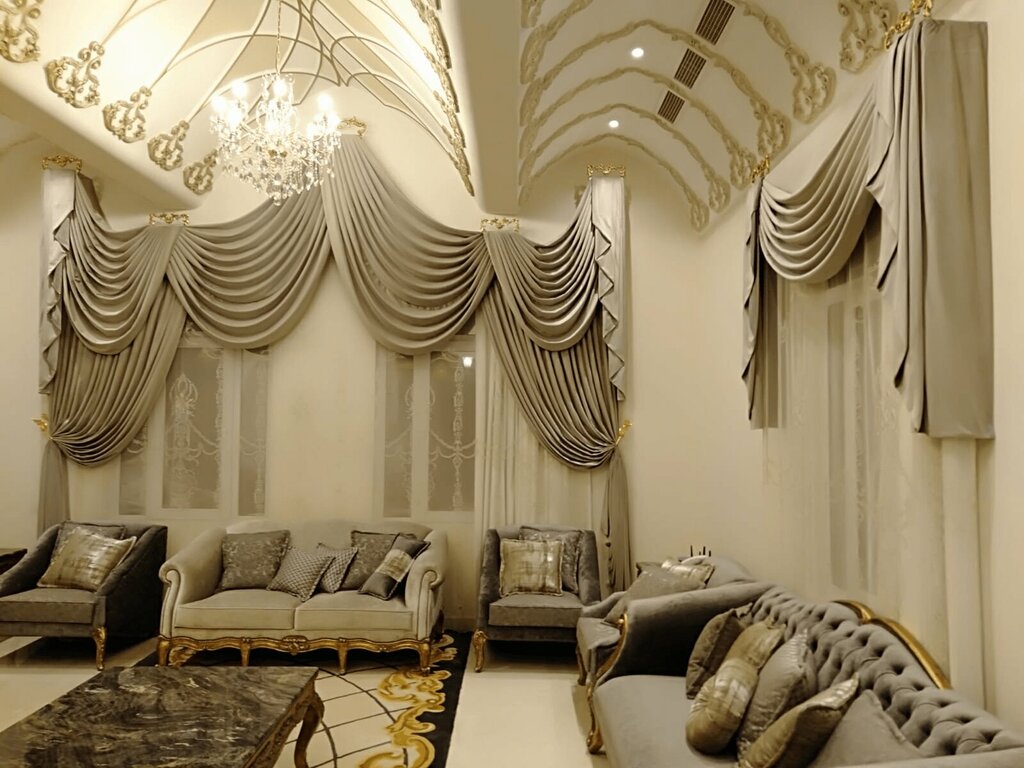Perde ve korniş üreticileri Modern Trent Curtain & Furniture Trading, Dubai, foto