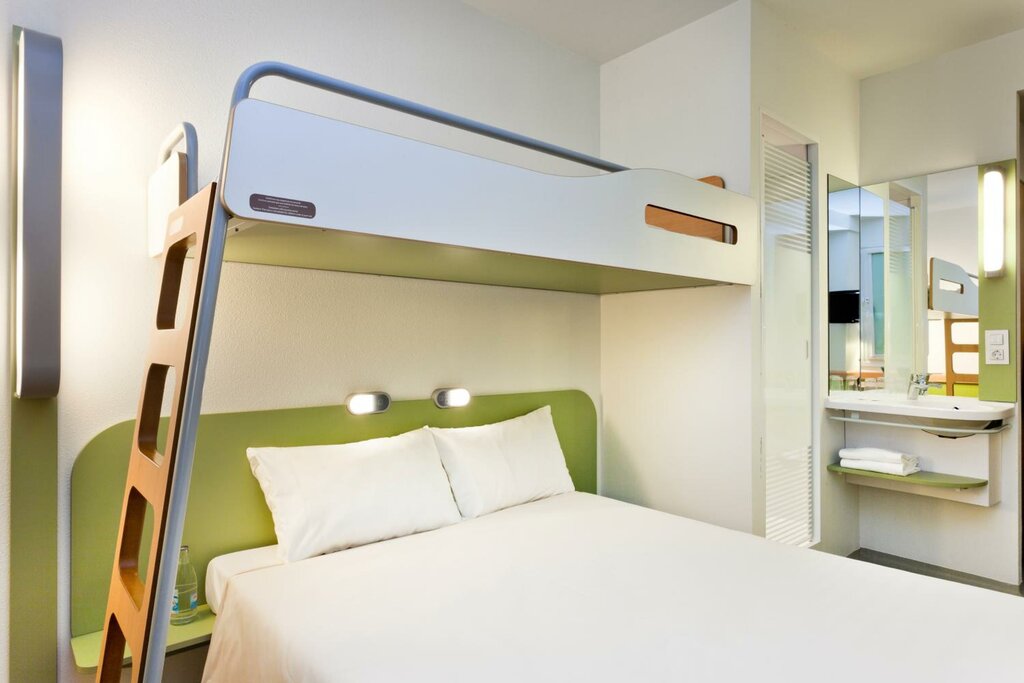 Otel Ibis Budget Madrid Alcalá de Henares la Dehesa, Madrid, foto