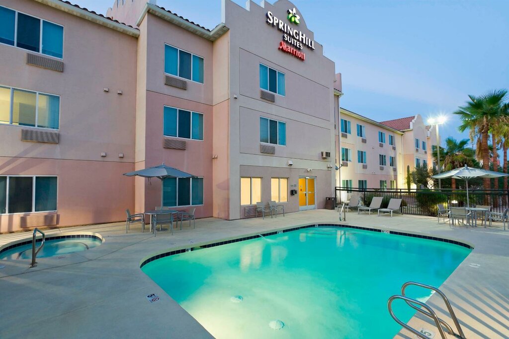 Otel TownePlace Suites by Marriott Phoenix North, Phoenix, foto
