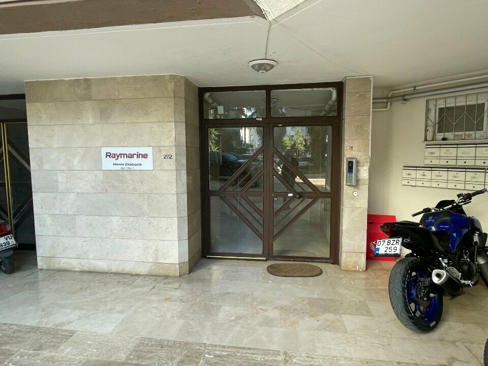 Gemicilik ekipmanları firmaları Raymarine Marine Elektronik, Antalya, foto
