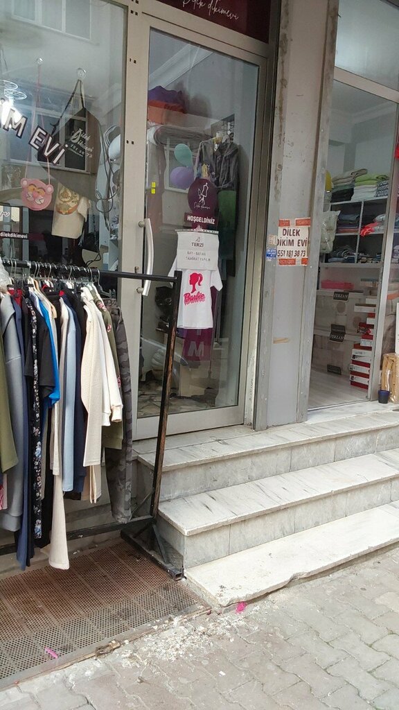 Terziler Dilek Dikim Evi, İstanbul, foto