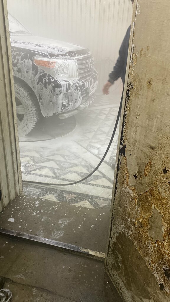 Oto yıkama Star Carwash, Kogalym, foto