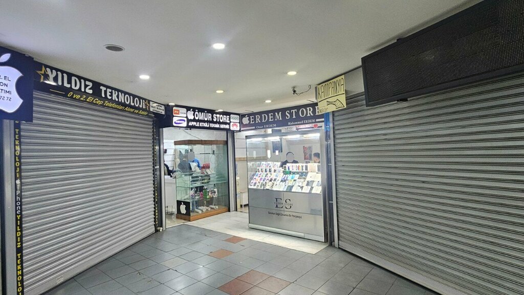 Cep telefonu ve aksesuarları satış mağazaları Ömür Store, Adana, foto