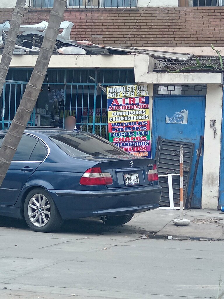 Otomobil servisi Manolet Car, Lima, foto