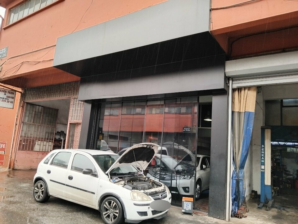 Otomobil servisi Ecu Technology, İstanbul, foto