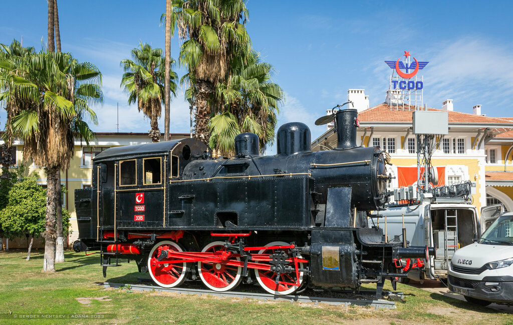 Tren garları Türkiye Cumhuriyeti Devlet Demiryolları, Adana, foto