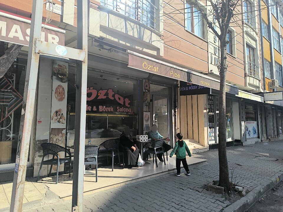 Kafe Öztat ve Pide Börek, İstanbul, foto