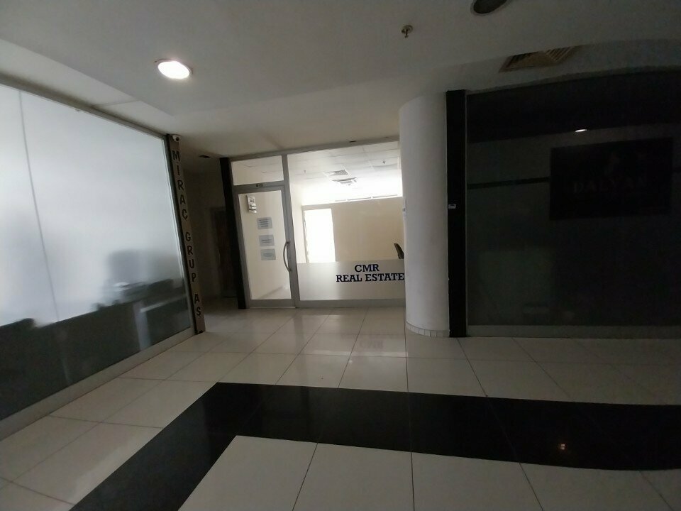 Emlak ofisi Cmr Real Estate, İstanbul, foto