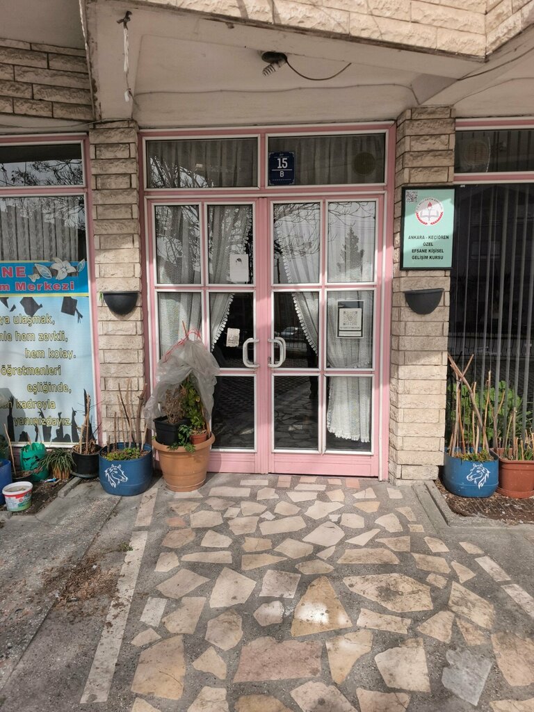 Eğitim merkezleri Efsane Etüt Eğitim Merkezi, Ankara, foto
