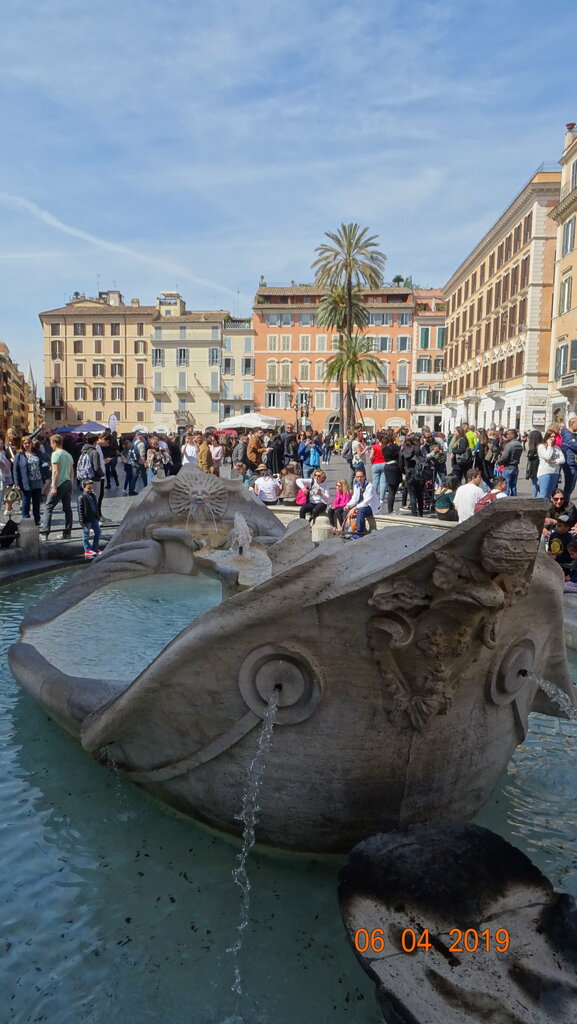 Çeşme fontana della Barcaccia, Roma, foto