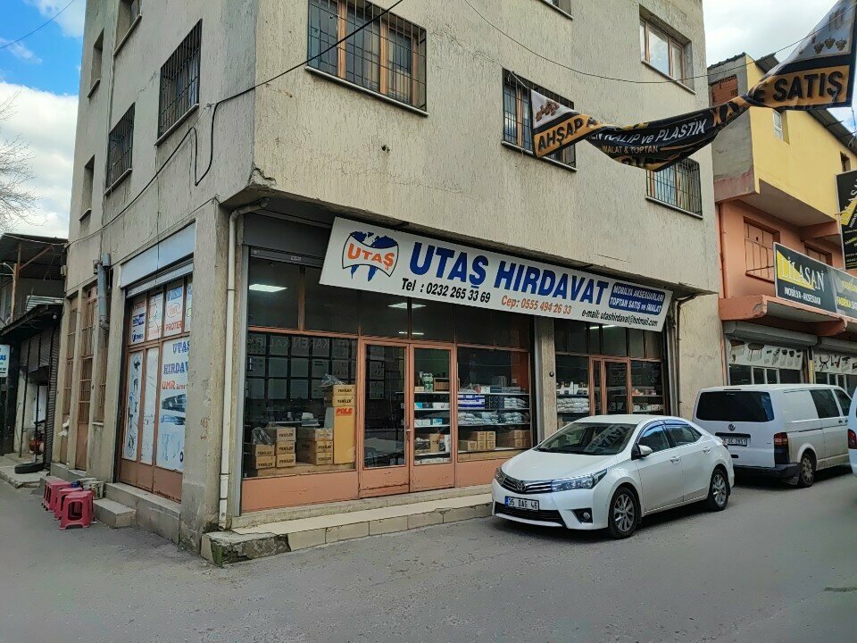 Conta ve keçe takma aletleri Utaş Hırdavat, İzmir, foto