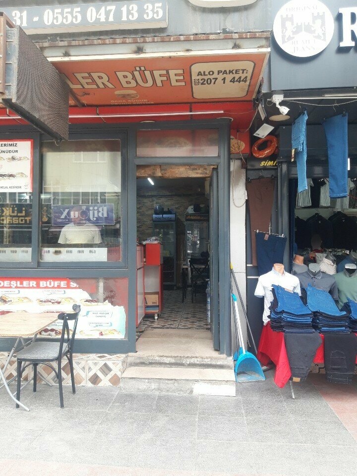 Fast food Öz Kardeşler Sandwich, İzmir, foto