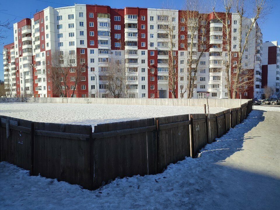 Buz pateni pistleri Ice rink, Perm, foto