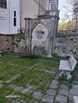 Meydan çeşme (İstanbul, Arnavutköy, Ayasofya Cad.), turistik yerler  Arnavutköy'den