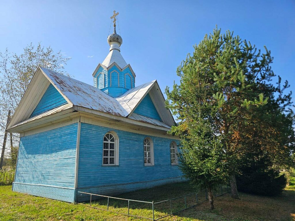 Şapel, haç anıtı Часовня Александра Невского, Vologodskaya oblastı, foto