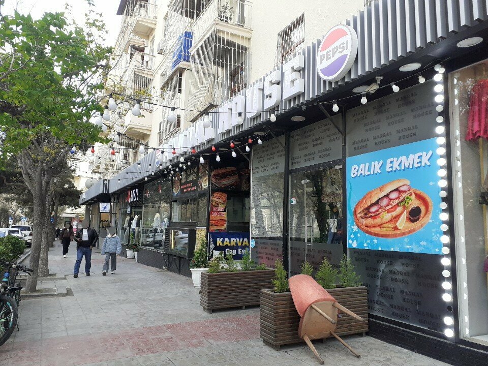 Kafe Manqal house, Bakü, foto