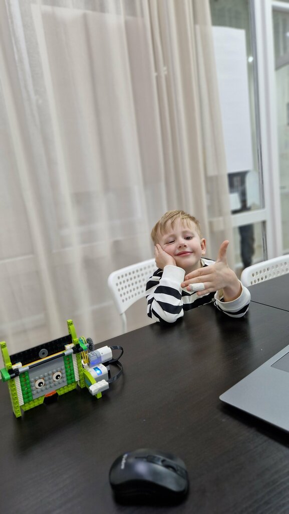 Çocuk gelişim merkezleri Genri-Robotics, Rostov‑na‑Donu, foto