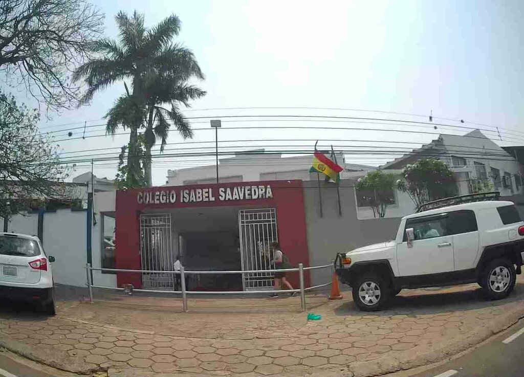 Ortaokul Isabel Saavedra College, Santa‑Krus, foto