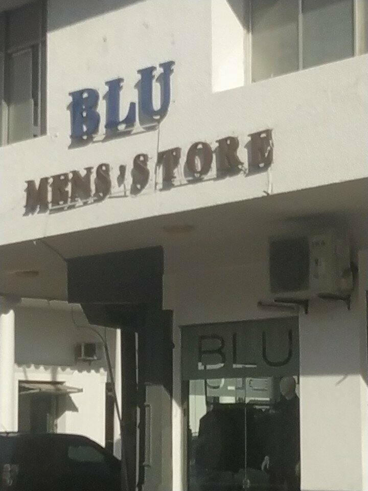 Giyim mağazası Blu Men's Store, Santa‑Krus, foto