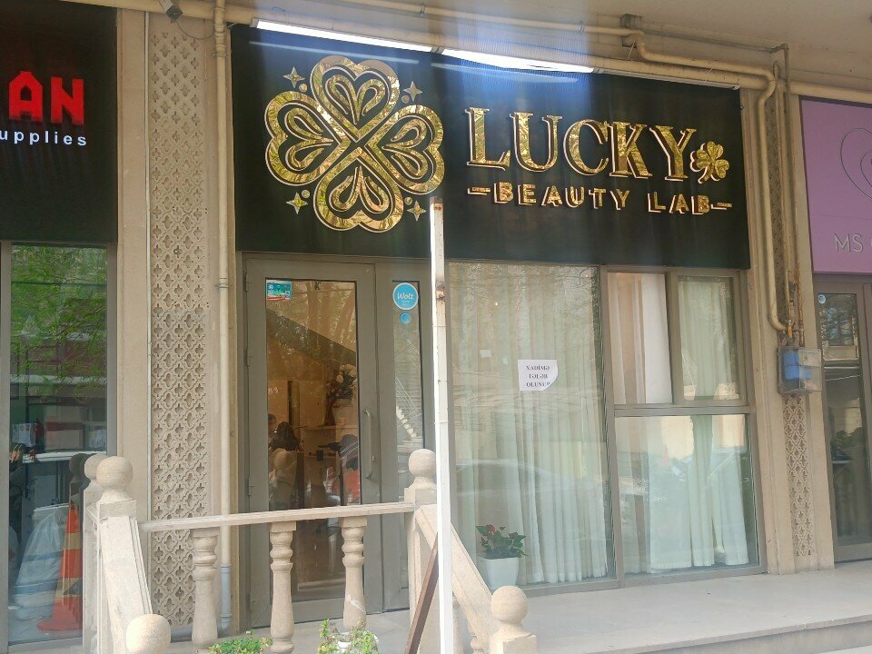 Güzellik salonu Lucky, Bakü, foto