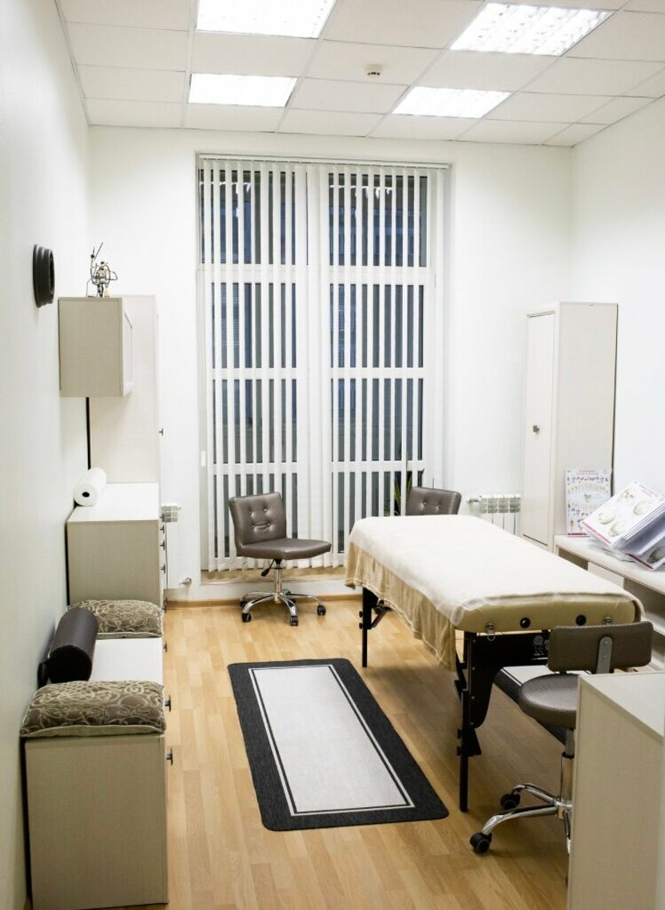 Kemik hastalıkları doktoru Kinezios_pro, Minsk, foto