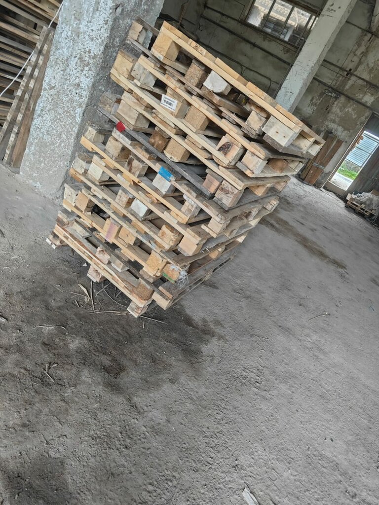 Geri dönüşüm maddeleri Univtor, Stavropolski krayı, foto