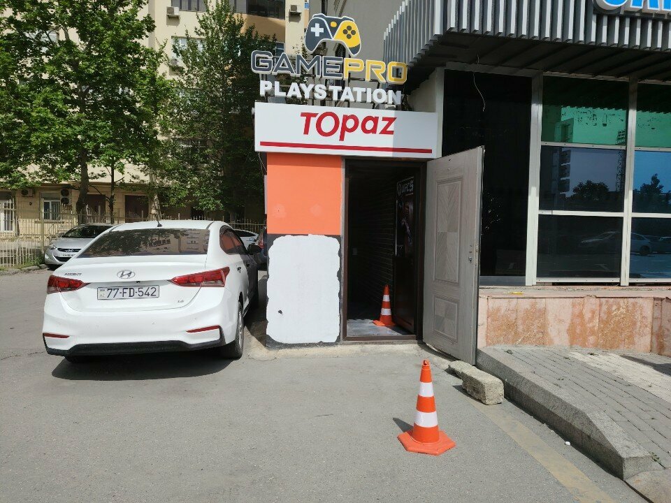 Şans oyunu bayileri Topaz, Bakü, foto