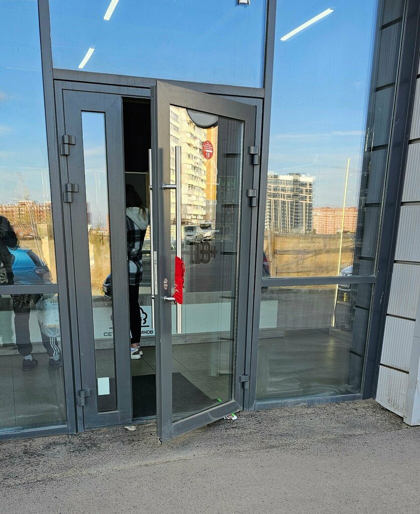 Tütün, sigara mağazaları Дым'Ok, Krasnoyarsk, foto